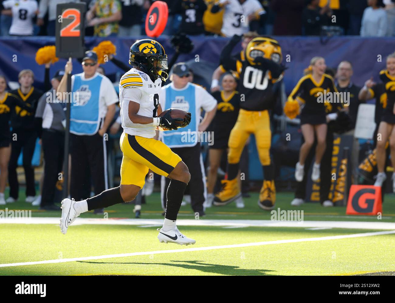 December 30, 2024: Iowa Hawkeyes RB #8 Terrell Washington, Jr. scores a ...