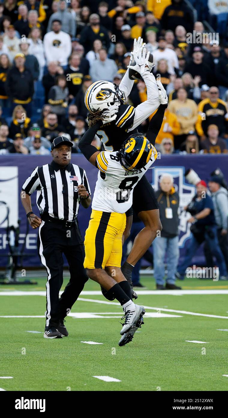 Nashville, TN, USA. 30th Dec, 2024. University of Missouri Tigers WR #2 ...