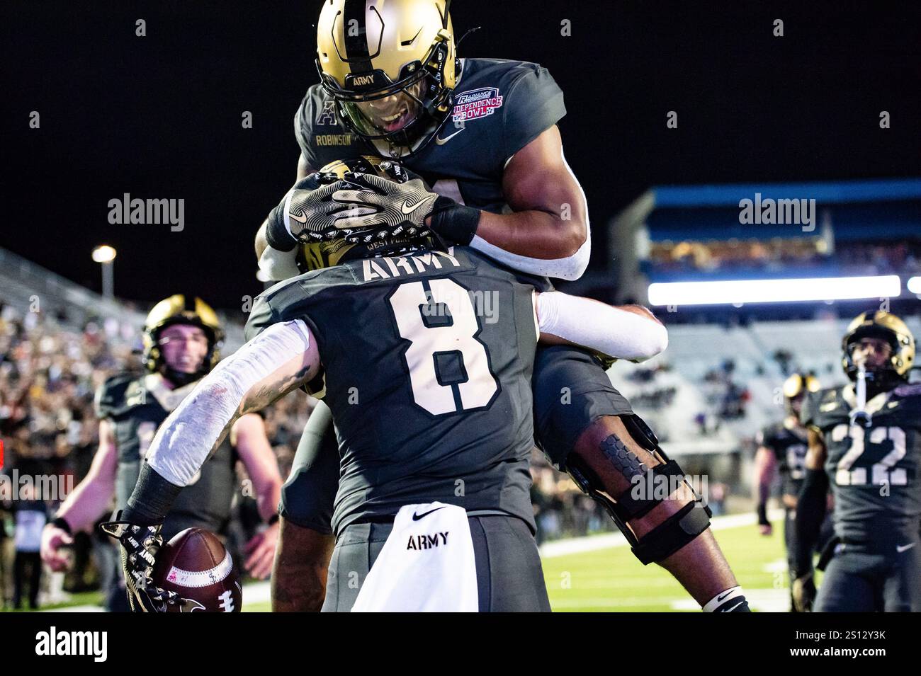 Shreveport, Louisiana, USA. 28th Dec, 2024. Army Black Knights running ...