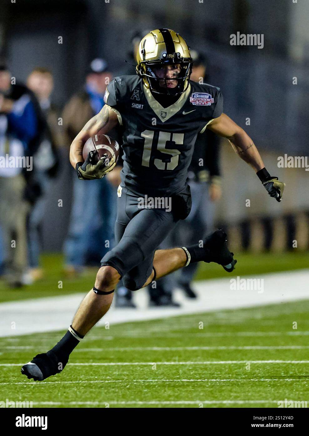 Shreveport, Louisiana, USA. 28th Dec, 2024. Army Black Knights running ...