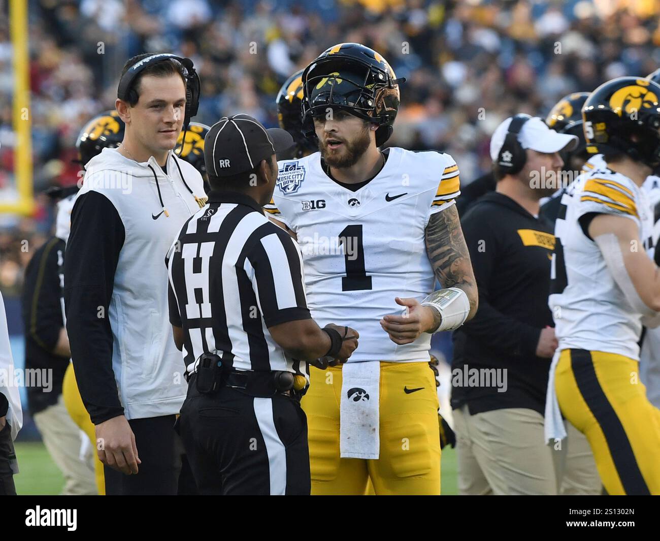 NASHVILLE, TN - DECEMBER 30: Iowa Hawkeyes quarterback Brendan Sullivan ...