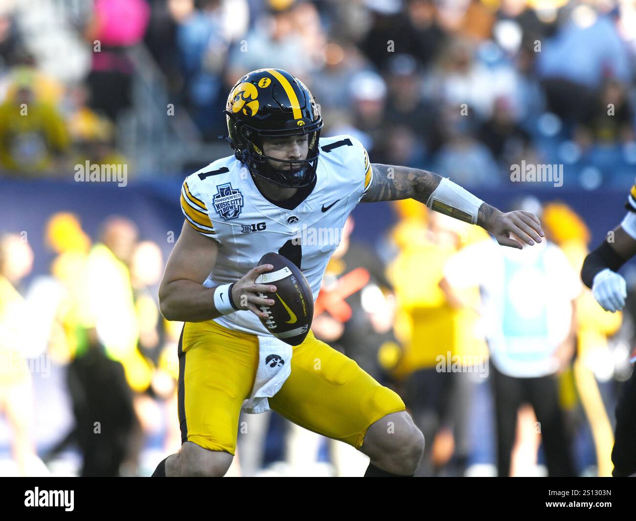 NASHVILLE, TN - DECEMBER 30: Iowa Hawkeyes quarterback Brendan Sullivan ...