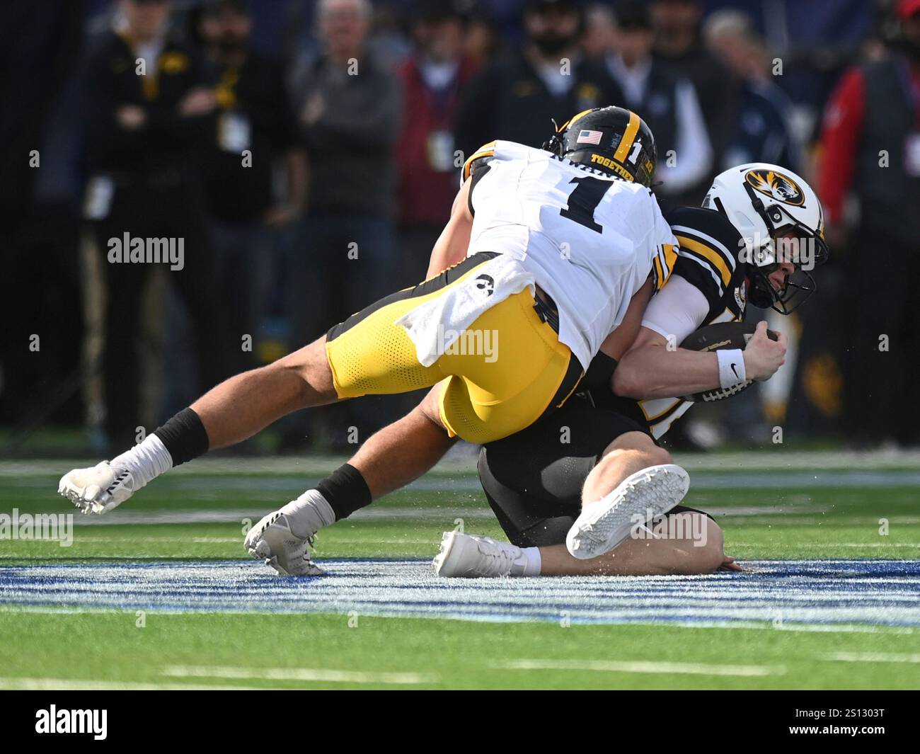 NASHVILLE, TN - DECEMBER 30: Iowa Hawkeyes defensive back Xavier ...