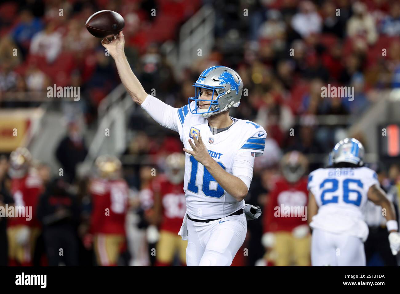 Detroit Lions quarterback Jared Goff (16) throws a pass during the ...