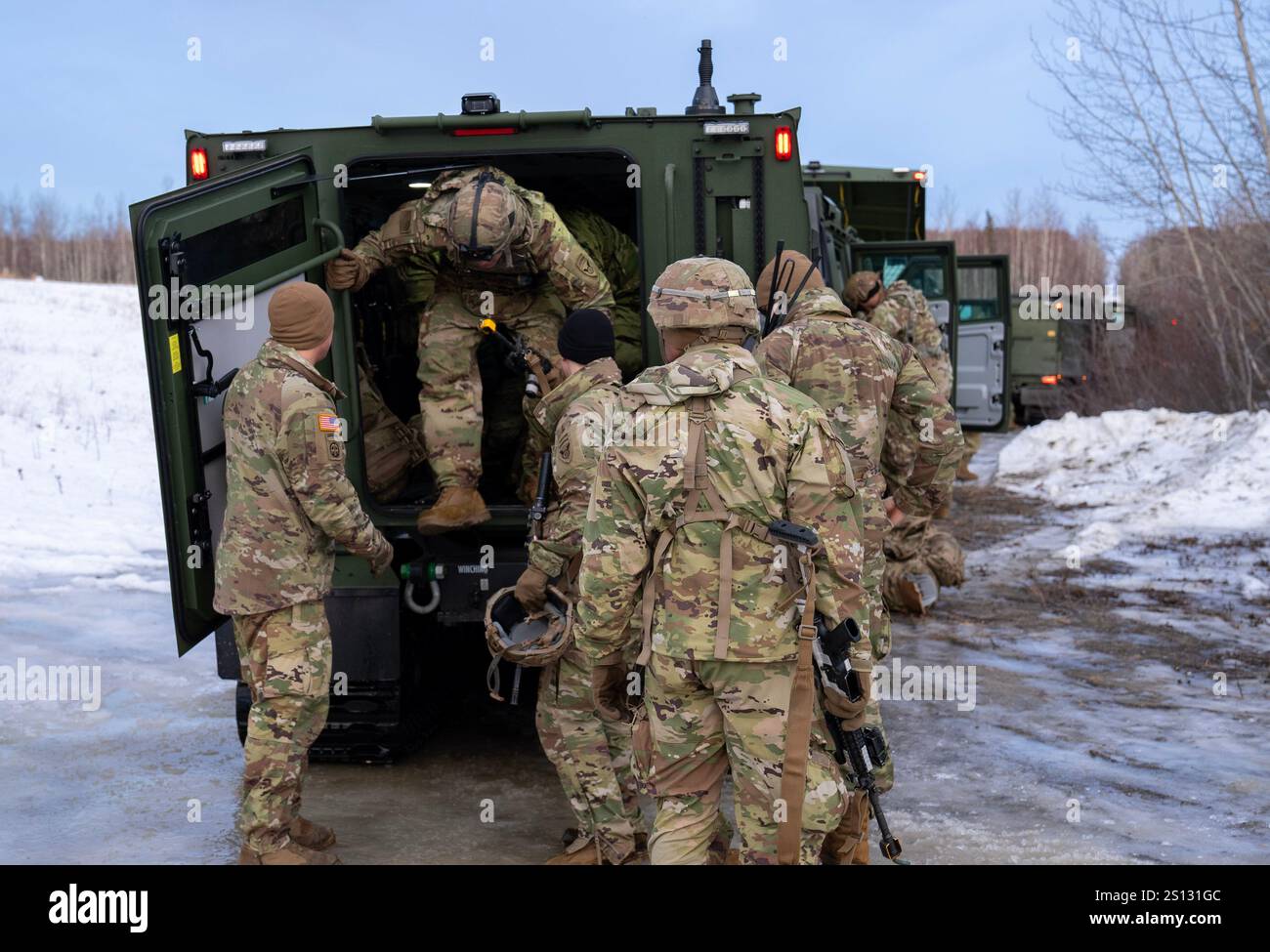 U.S. Army Soldiers of the 1st Battalion, 501st Parachute Infantry ...