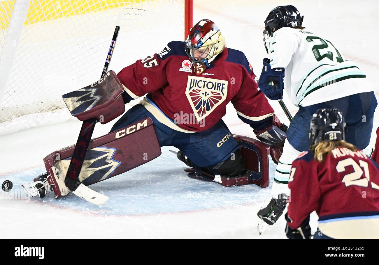Montreal Victoire goaltender Ann-Renee Desbiens (35) stops Boston Fleet ...
