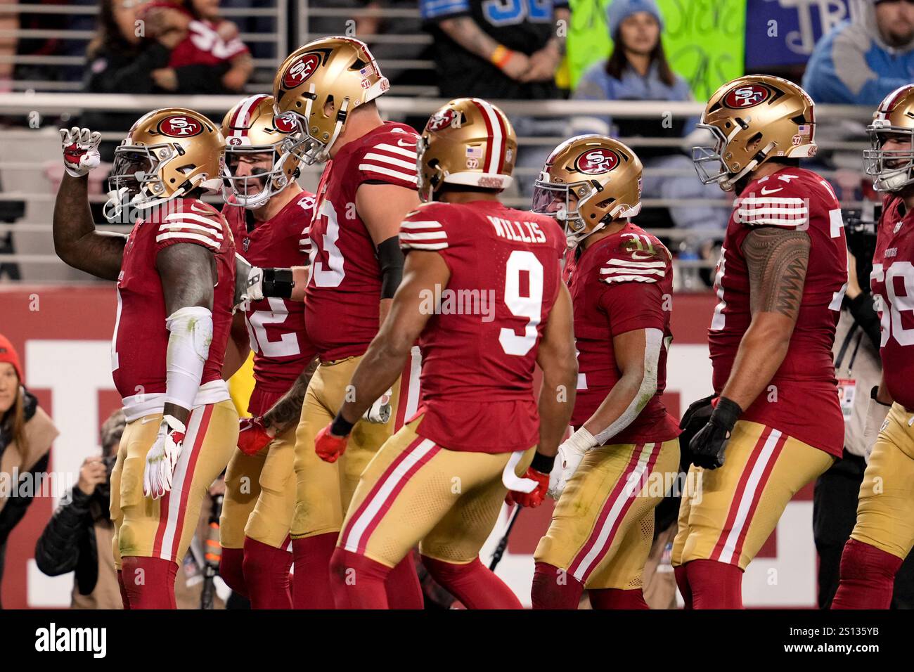 San Francisco 49ers wide receiver Deebo Samuel Sr., left, celebrates ...