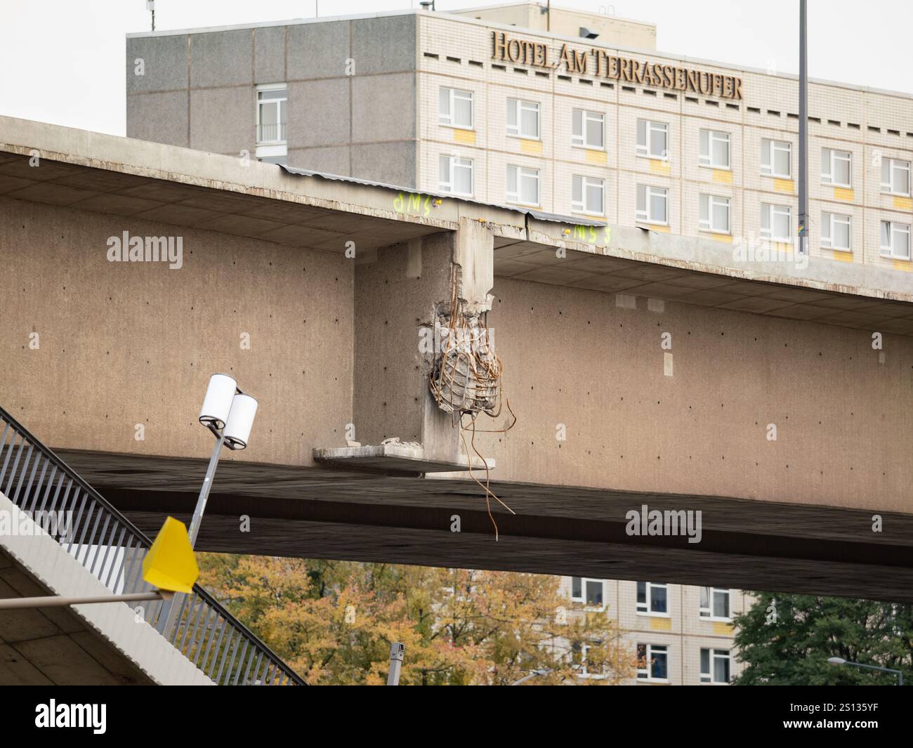 Dresden Carola bridge (Carolabrücke) damaged. Close up of a broken beam ...