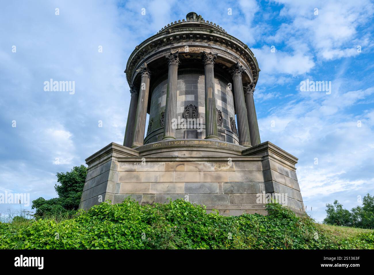 Burns Monument in Regent Road, Edinburgh. This building commemorates ...