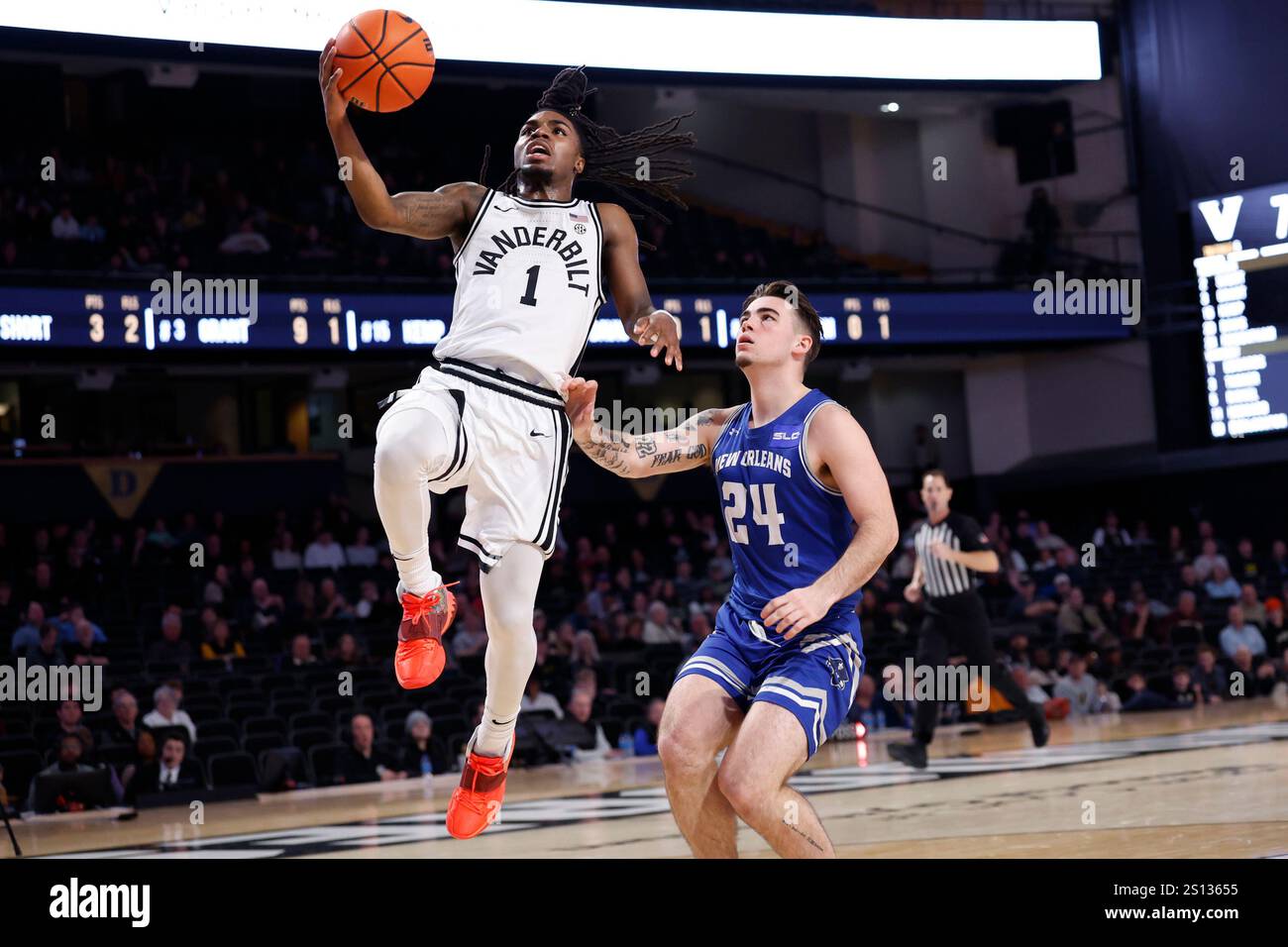 NASHVILLE, TN - DECEMBER 30: Vanderbilt Commodores guard Jason Edwards ...