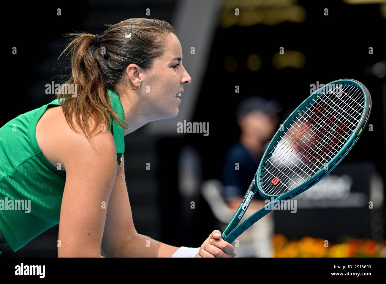 CORRECTS TO BURRAGE - Jodie Burrage of Britain plays Vivian Yang of New ...