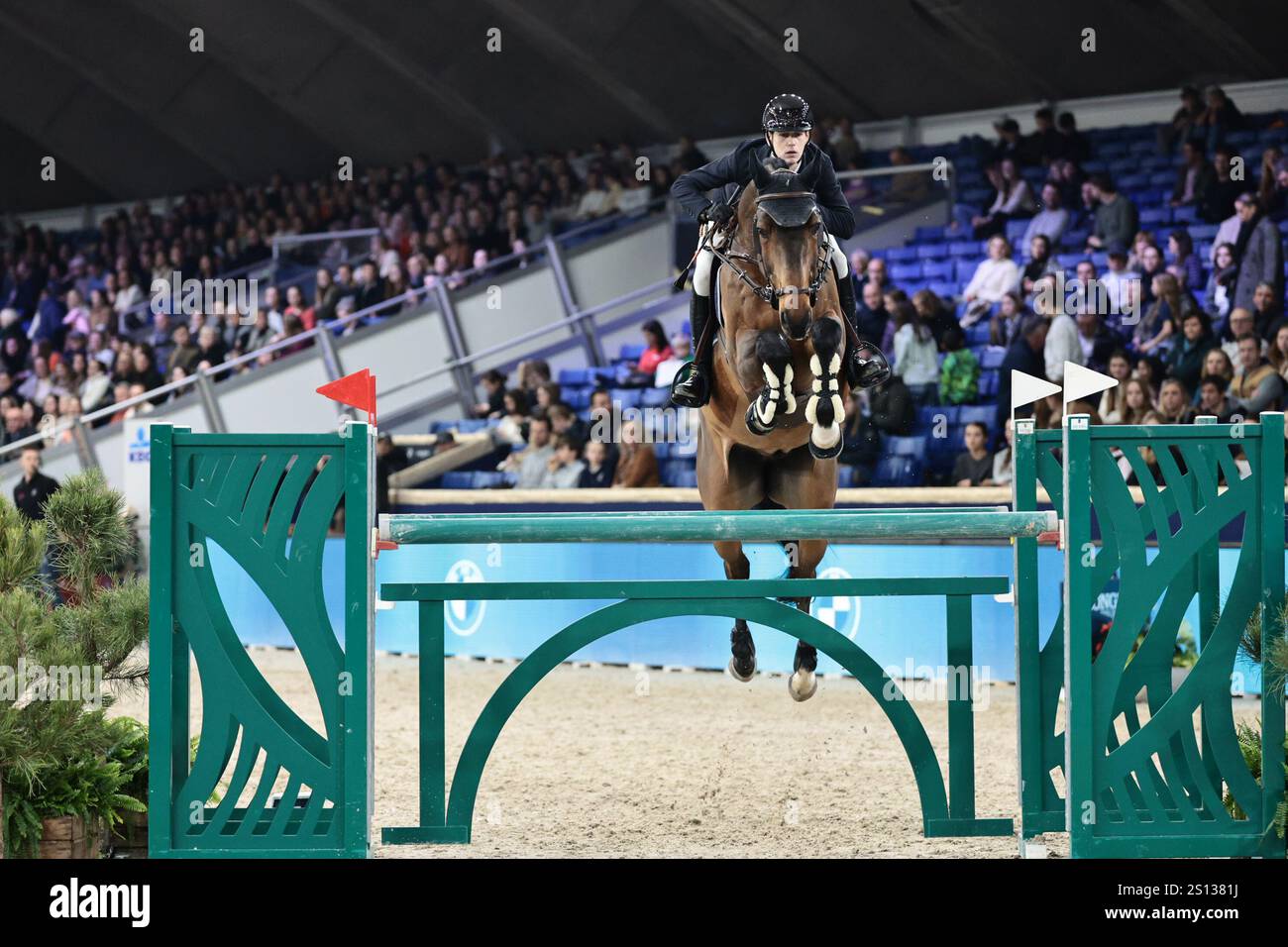 Dimme dhaese hi-res stock photography and images - Alamy