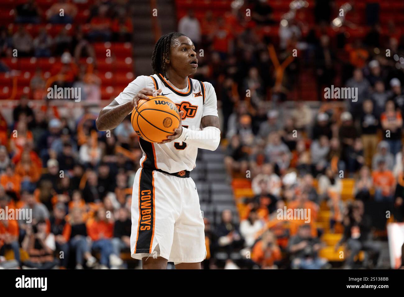 Oklahoma State guard Khalil Brantley (5) holds the ball in the second ...