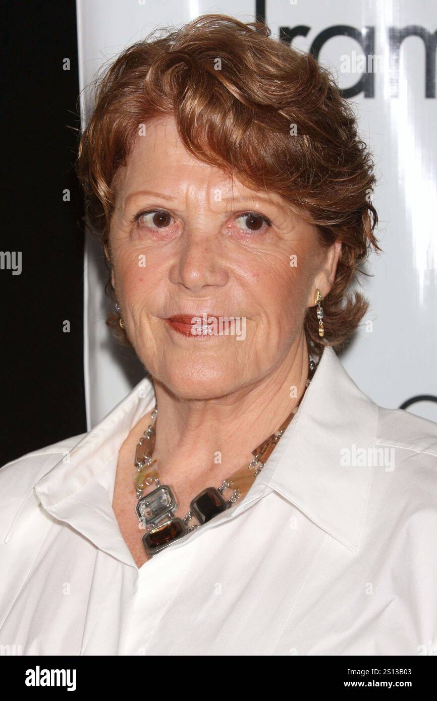 Linda Lavin attends the 76th Annual Drama League Awards Ceremony and ...