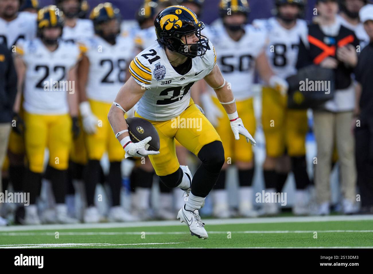 Iowa wide receiver Kaden Wetjen (21) plays during the second half of ...