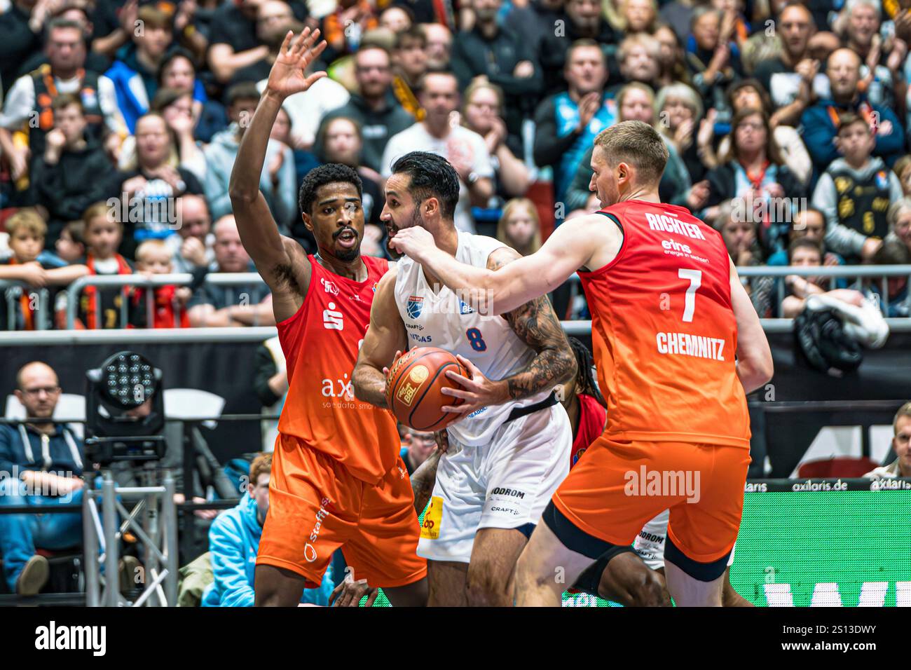 Chemnitz, Deutschland 30. Dezember 2024: 1.BBL - 2024/2025 - Niners ...