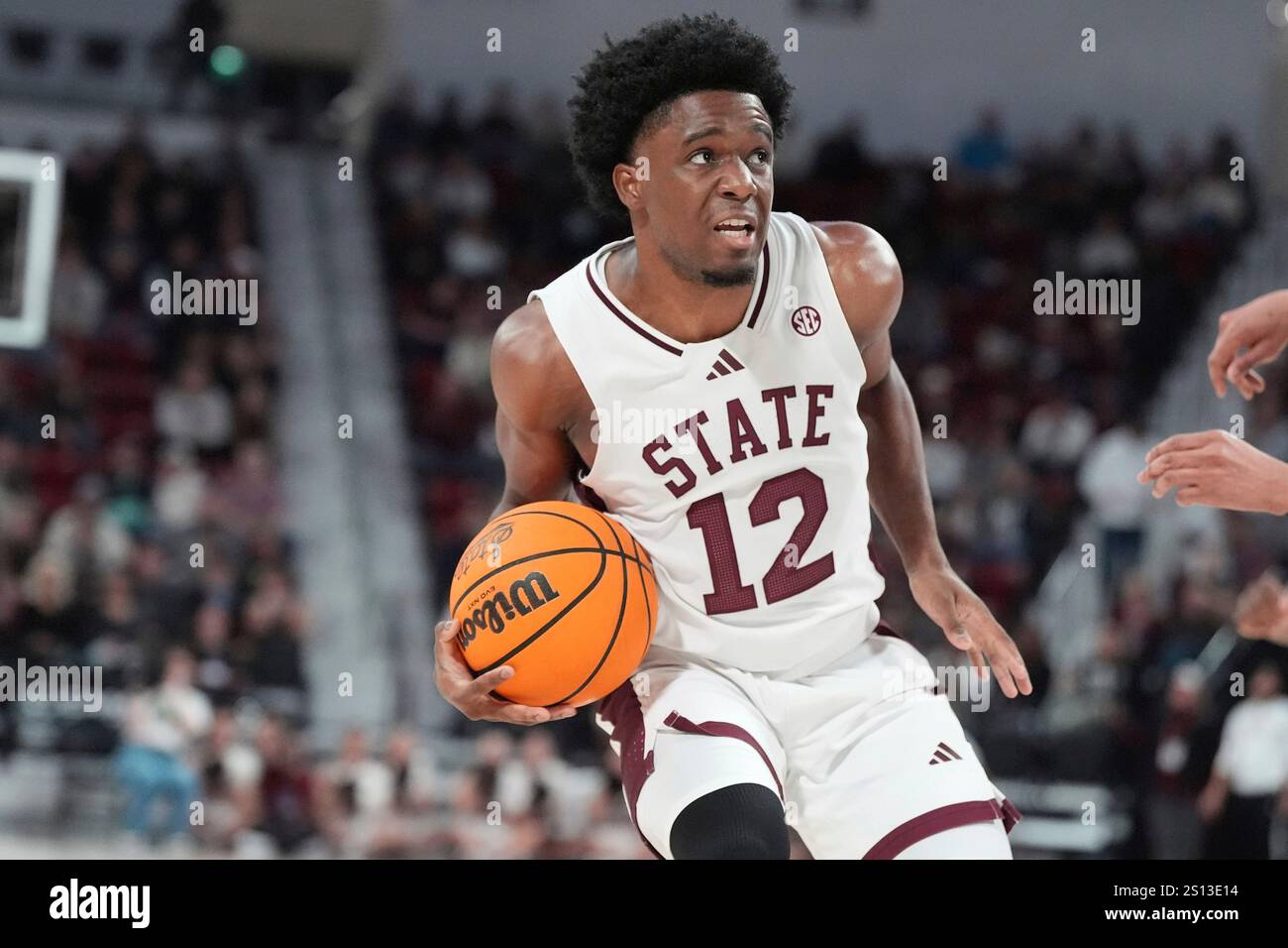Mississippi State guard Josh Hubbard (12) pulls up as he looks for an ...