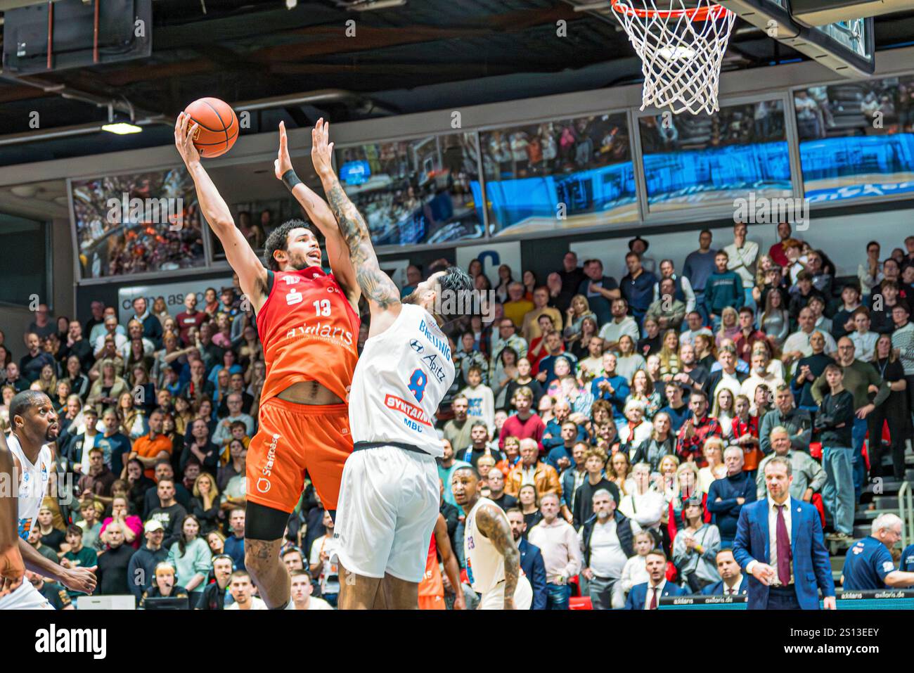 Chemnitz, Deutschland 30. Dezember 2024: 1.BBL - 2024/2025 - Niners ...