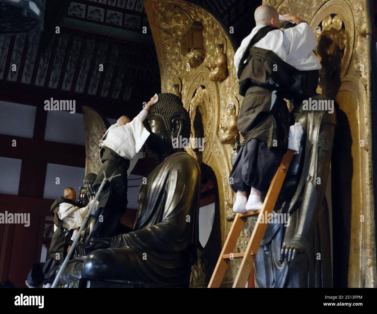 Buddhist monks dust down statues at World Heritage-listed Yakushi-ji ...