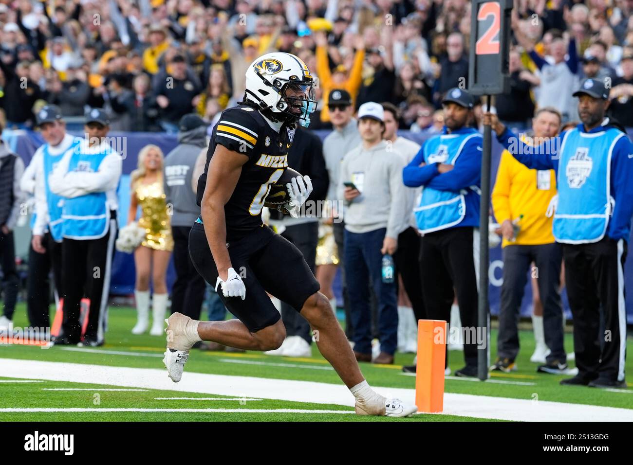 Wide receiver Joshua Manning #0 of the Missouri Tigers reacts in ...