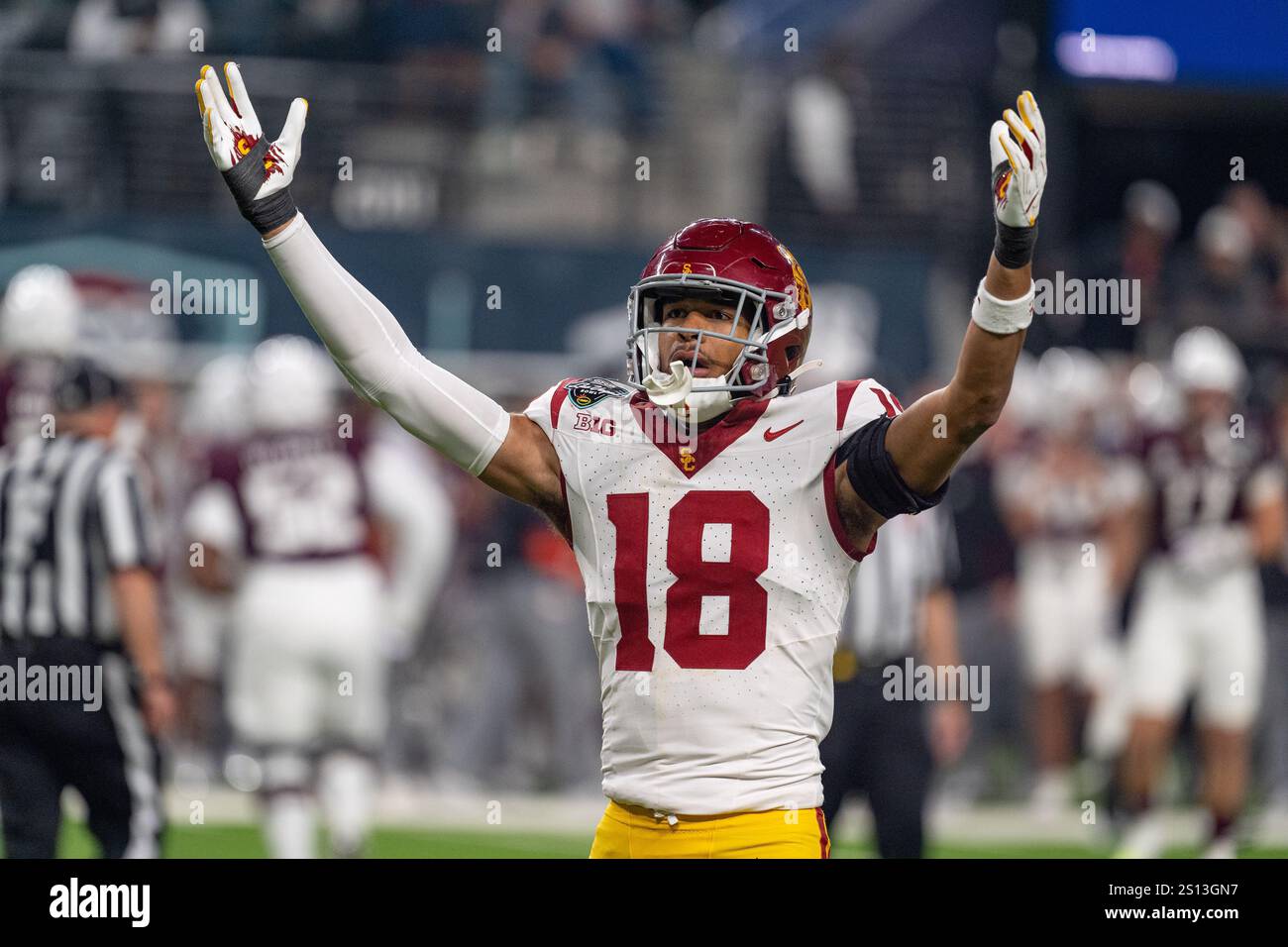 Las Vegas, United States. 27th Dec, 2024. USC Trojans linebacker Eric ...