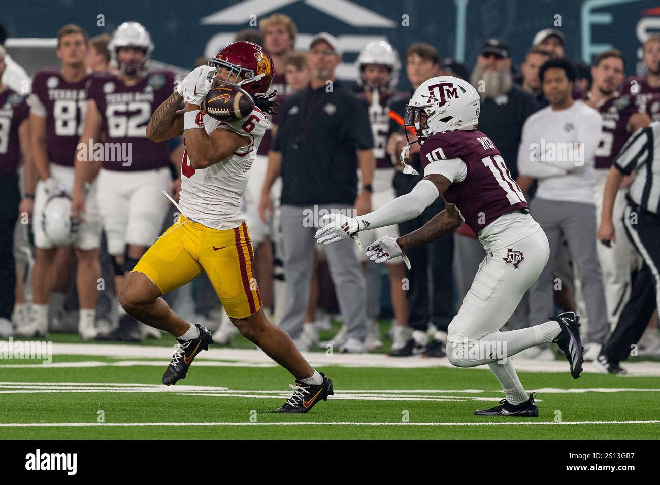 Las Vegas, United States. 27th Dec, 2024. USC Trojans Wide Receiver ...