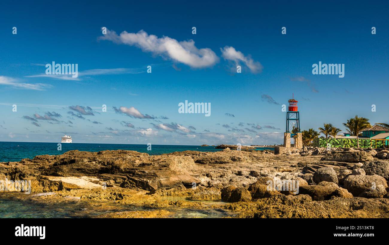 Bahamas Coco Cay Caribbean Island - Luxury beach oasis Stock Photo - Alamy