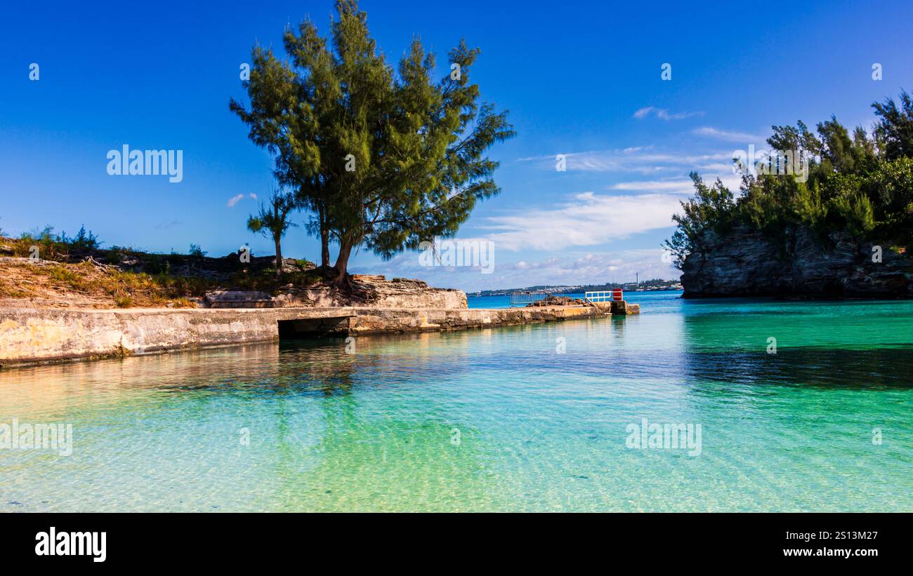 Horseshoe Bay Beach and Deep Bay Beach in Hamilton, Bermuda Stock Photo ...