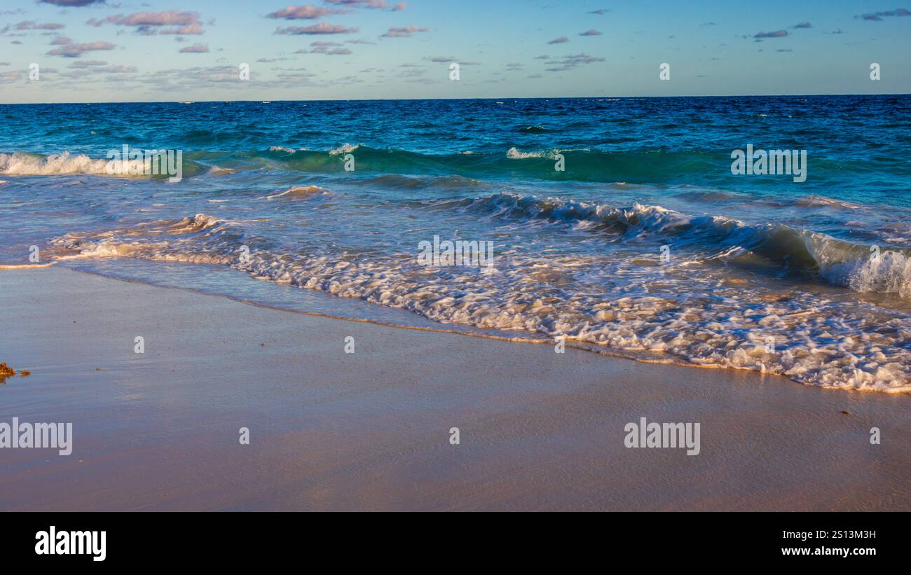 Horseshoe Bay Beach and Deep Bay Beach in Hamilton, Bermuda Stock Photo ...