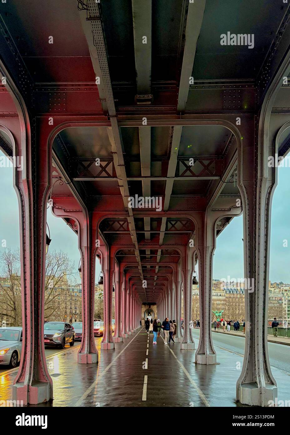 Paris subway cars hi-res stock photography and images - Alamy