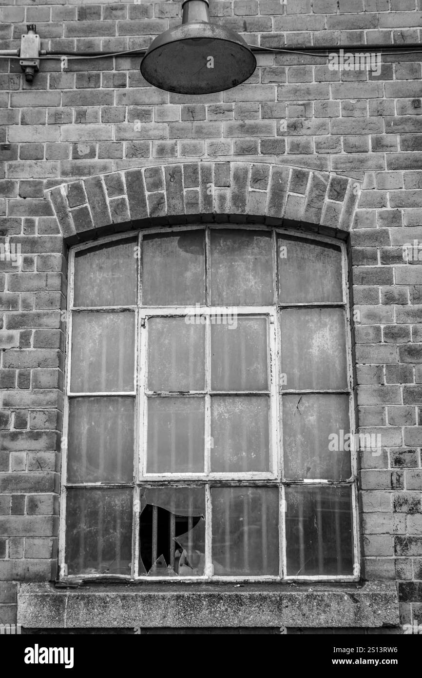 Broken window on coaling stage building, Didcot Railway Centre ...
