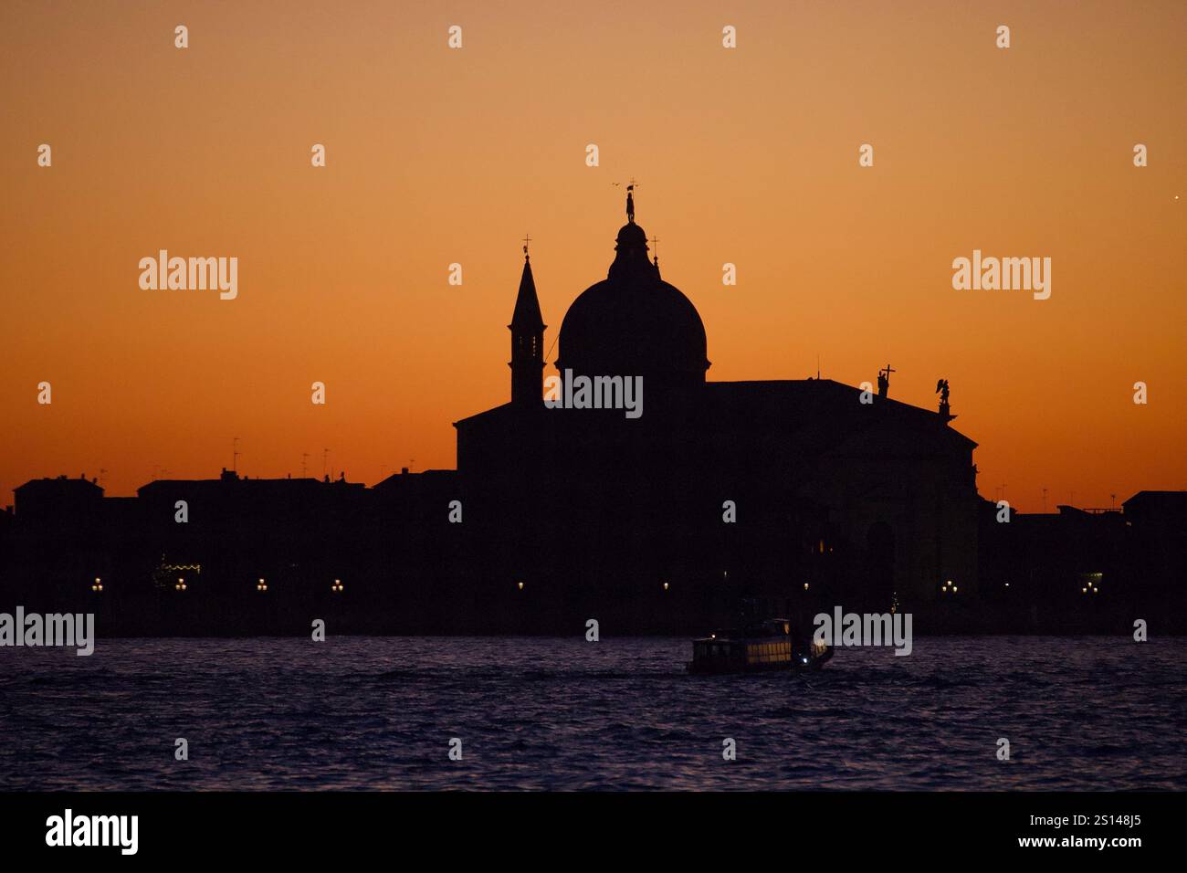 Venice, Italy. December 26, 2024. Sunset in Venice, Basilica Santa ...