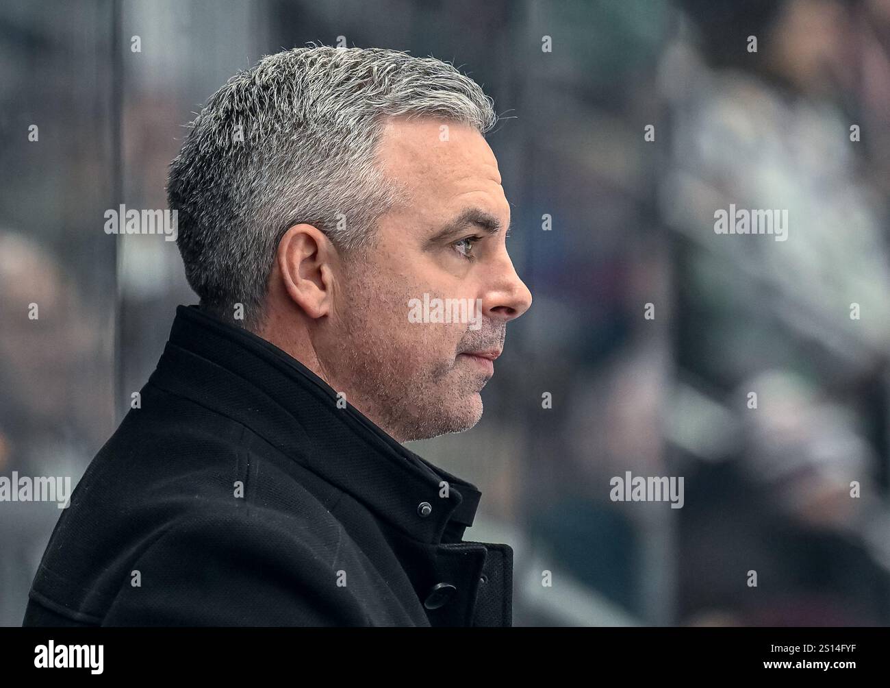 Rob Collins (Co-Trainer, Eisbaeren Berlin). GER, Augsburger Panther vs ...