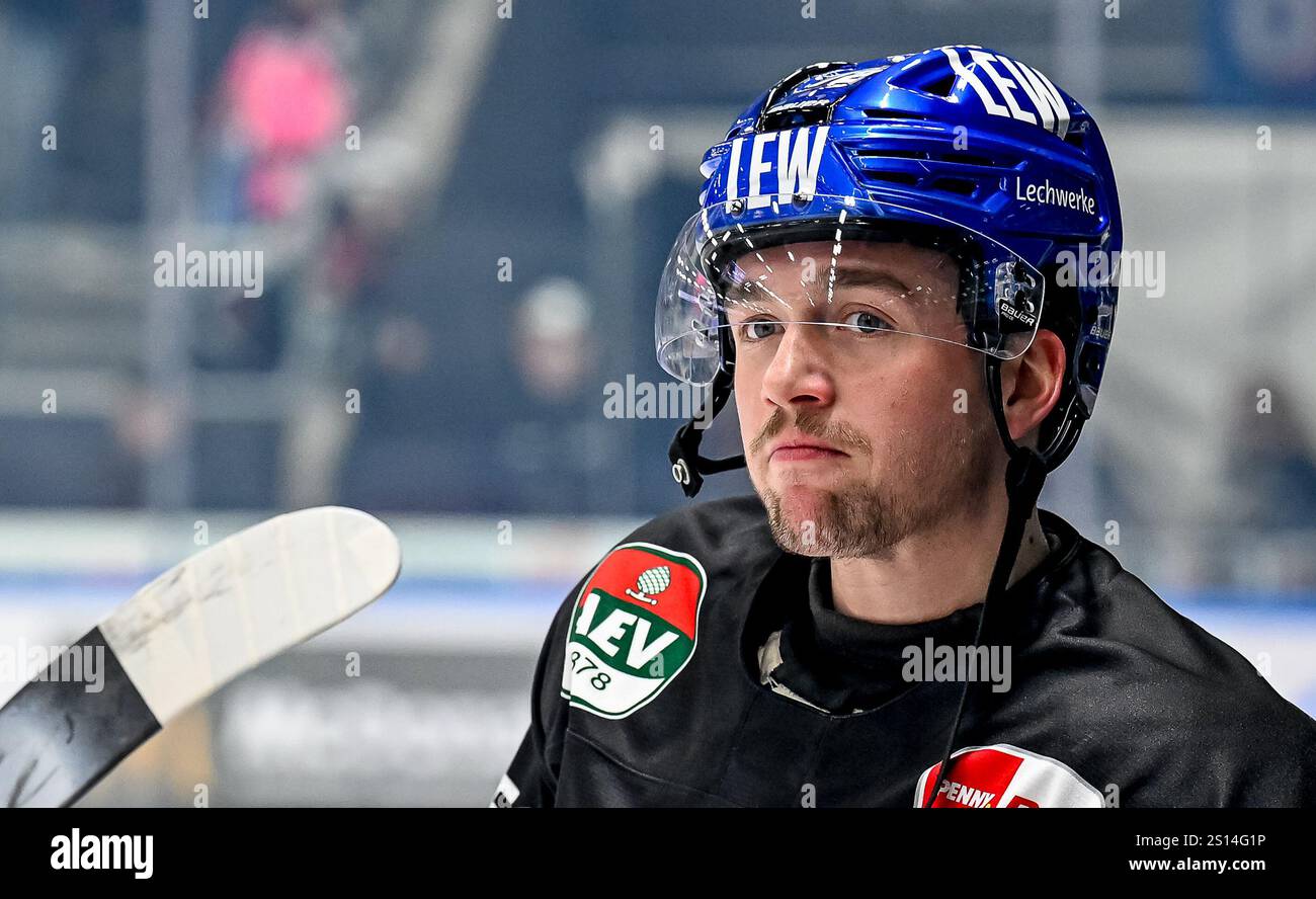 Riley McCourt (Augsburger Panther, #72) / Portrait / Portraet. GER ...