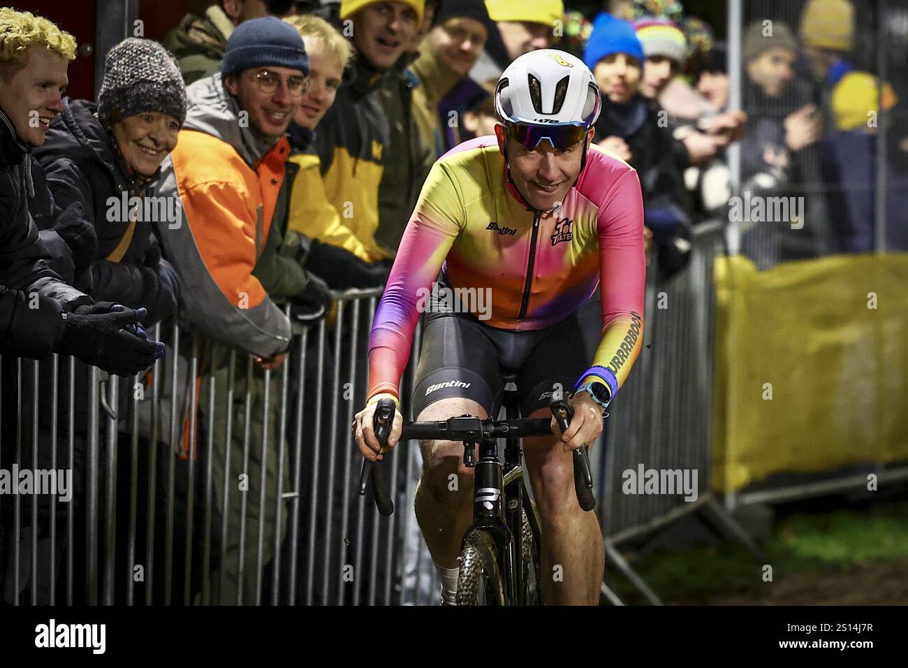 Josse Wester pictured in action during the 'Turbo Cross' relay race ...
