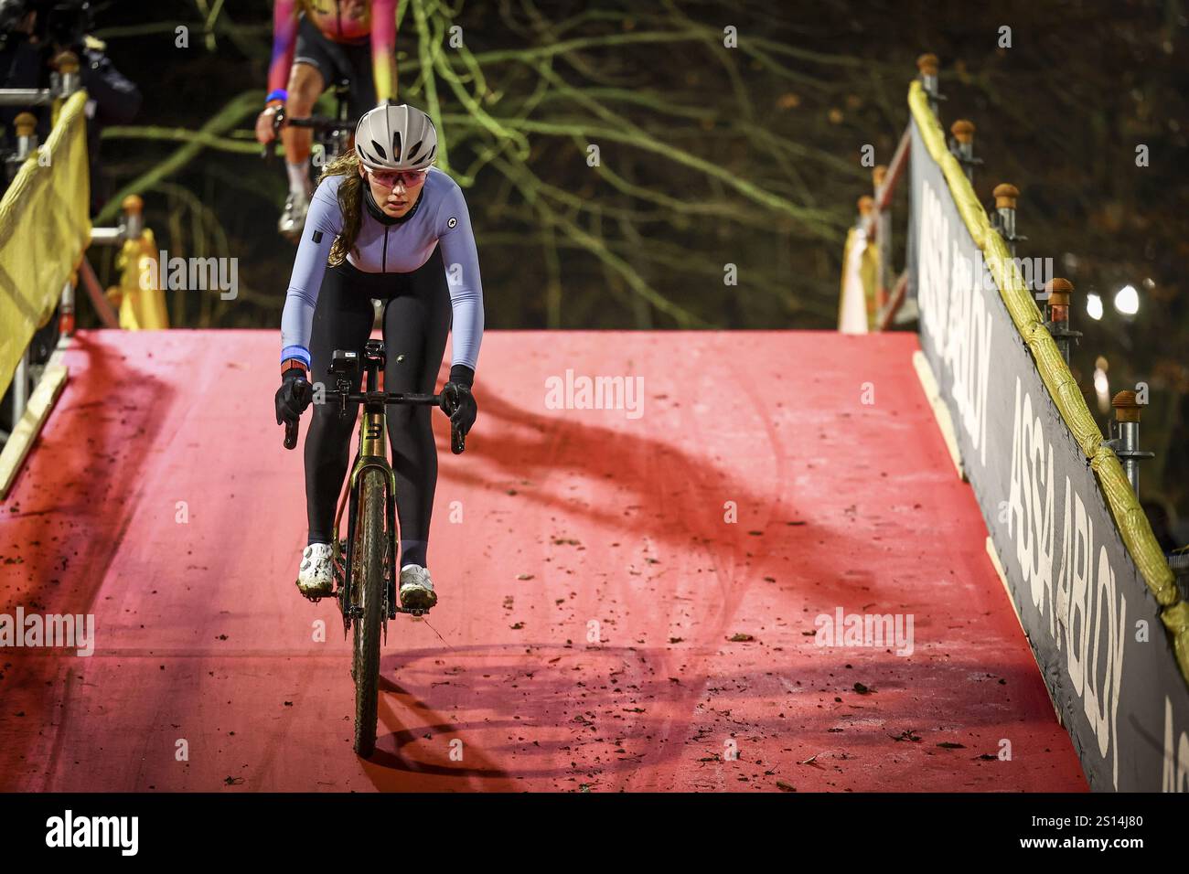 Diegem, Belgium. 30th Dec, 2024. Puck Moonen pictured in action during ...