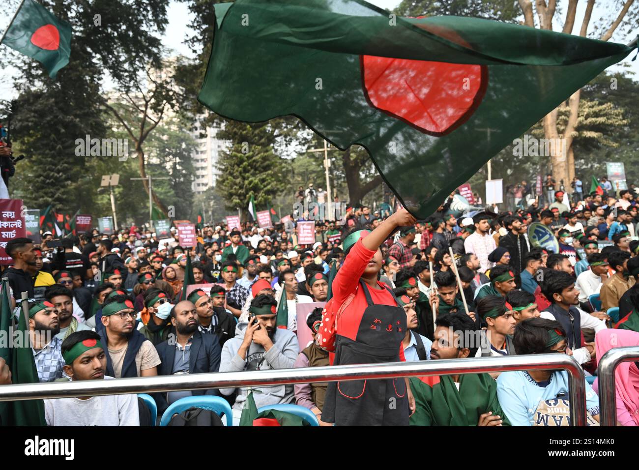 Dhaka, Bangladesh. 31st Dec, 2024. Students and supporters attend the ...