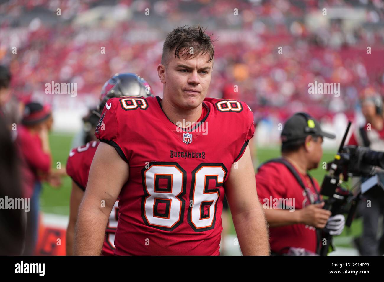 Tampa Bay Buccaneers long snapper Evan Deckers (86) leaves the field ...