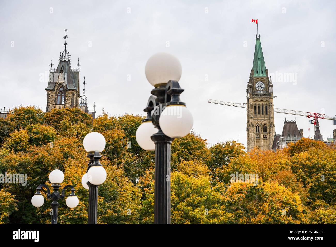 Ottawa Parliament Hill *** Ottawa Parliament Hill Stock Photo - Alamy