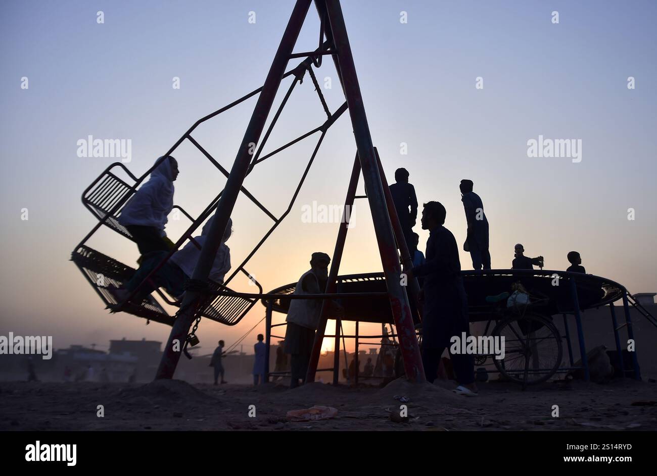 Peshawar. 31st Dec, 2024. This photo taken on Dec. 31, 2024 shows the ...