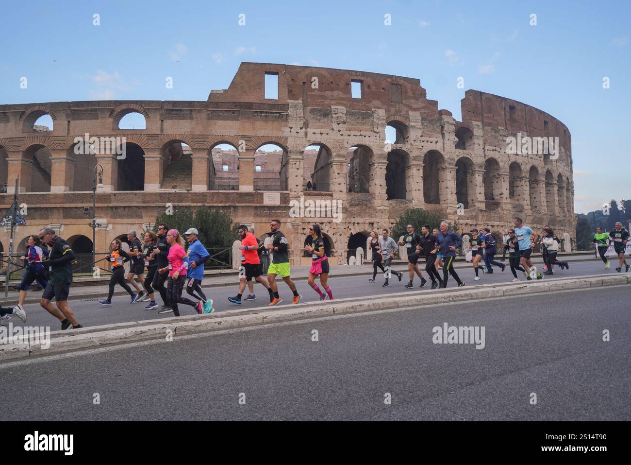 Rome, Italy. 31 December 2024 Thousands of participants run past the ...