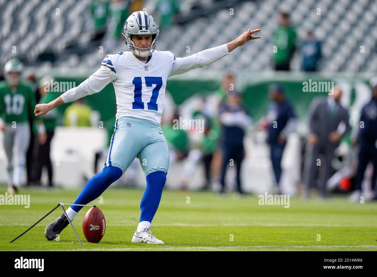 Dallas Cowboys kicker Brandon Aubrey (17) looks on during warm-ups ...