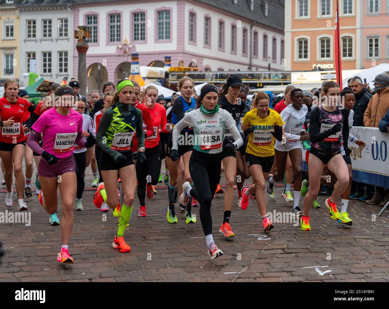 Trier, Germany. 31st Dec, 2024. Gesa Felicitas Krause (Silvesterlauf ...