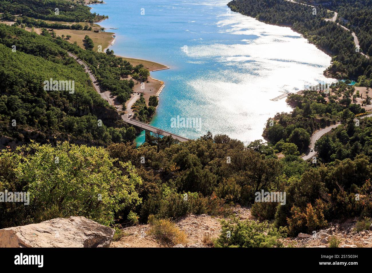 There's the lake St. Croix in the reserve Verdon, Provence, France ...
