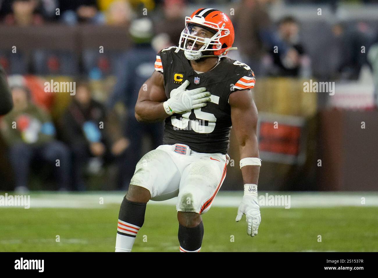 Cleveland Browns defensive end Myles Garrett (95) celebrates after ...