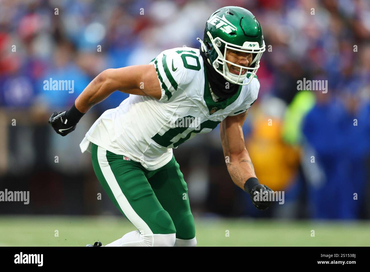 New York Jets wide receiver Allen Lazard (10) runs during the first ...