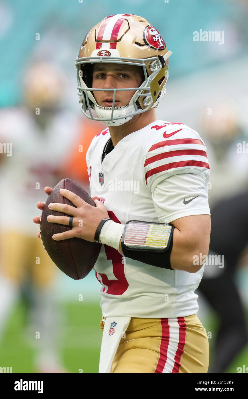 San Francisco 49ers quarterback Brock Purdy (13) does drills before an ...