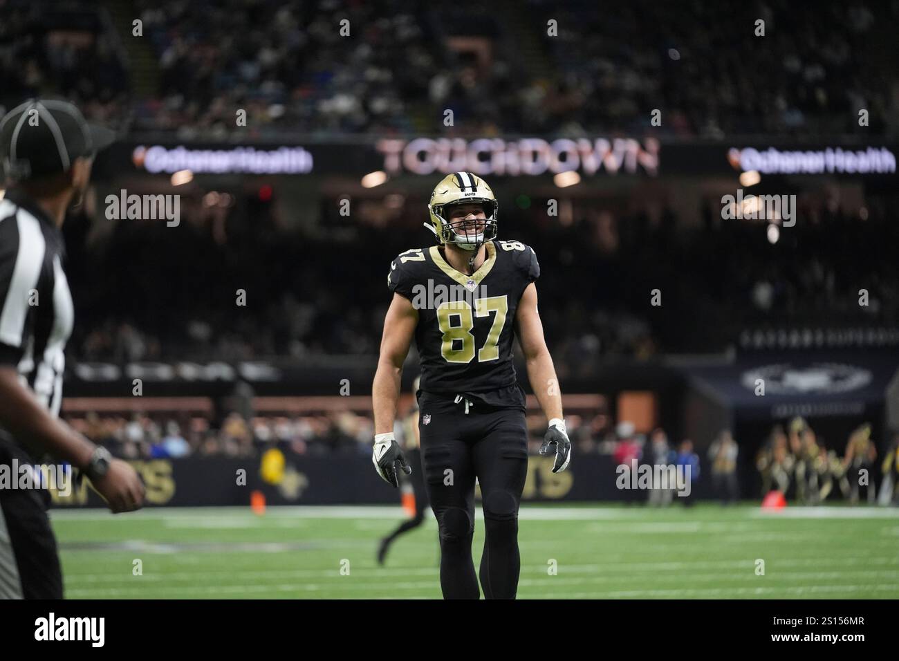 New Orleans Saints tight end Foster Moreau (87) celebrates his ...