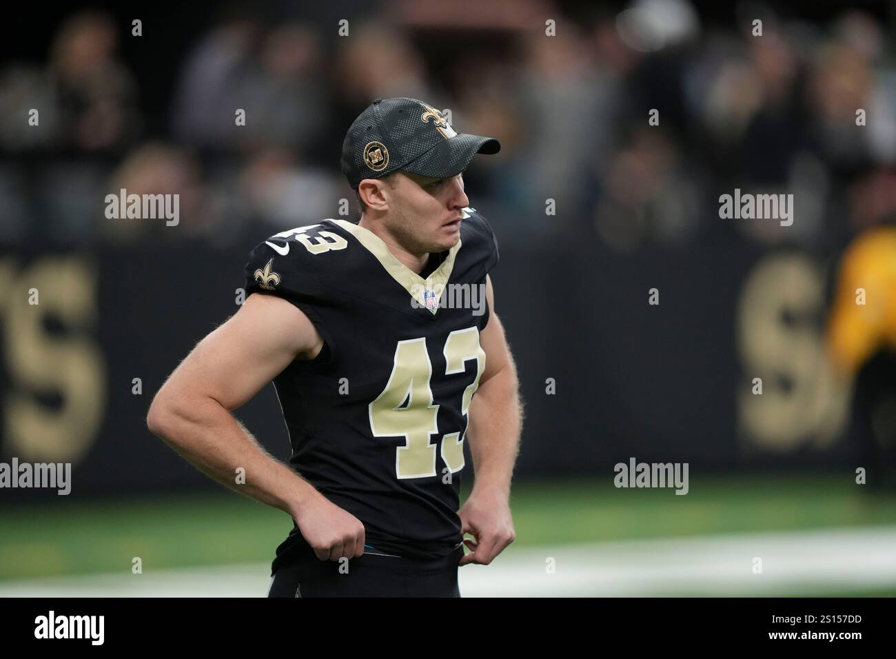 New Orleans Saints punter Matthew Hayball (43) warms up before an NFL ...