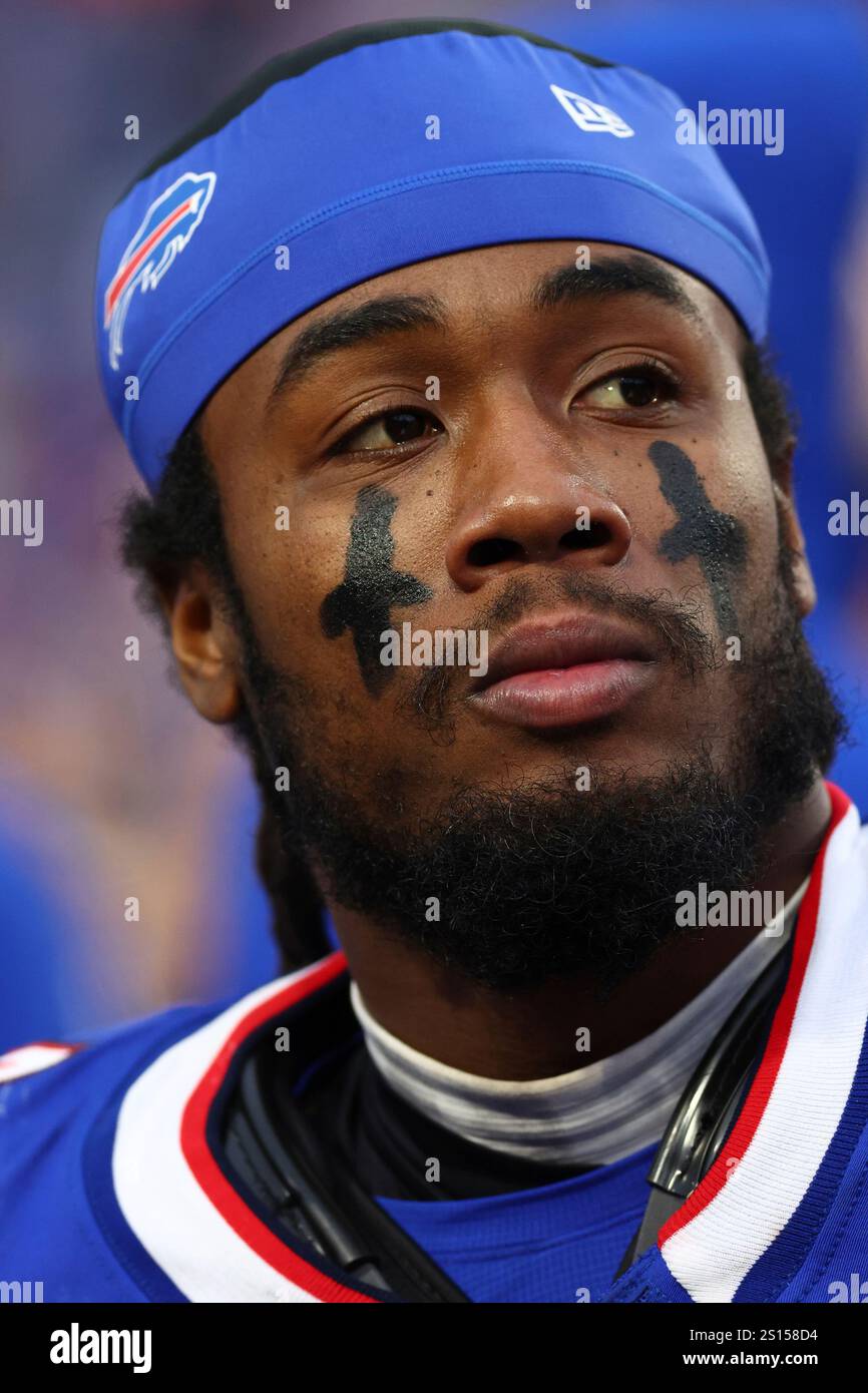 Buffalo Bills running back James Cook (4) looks on during the second ...